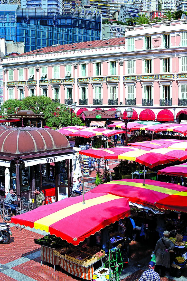 Visit the traditional Marche de la Condamine - HORUS DVCS